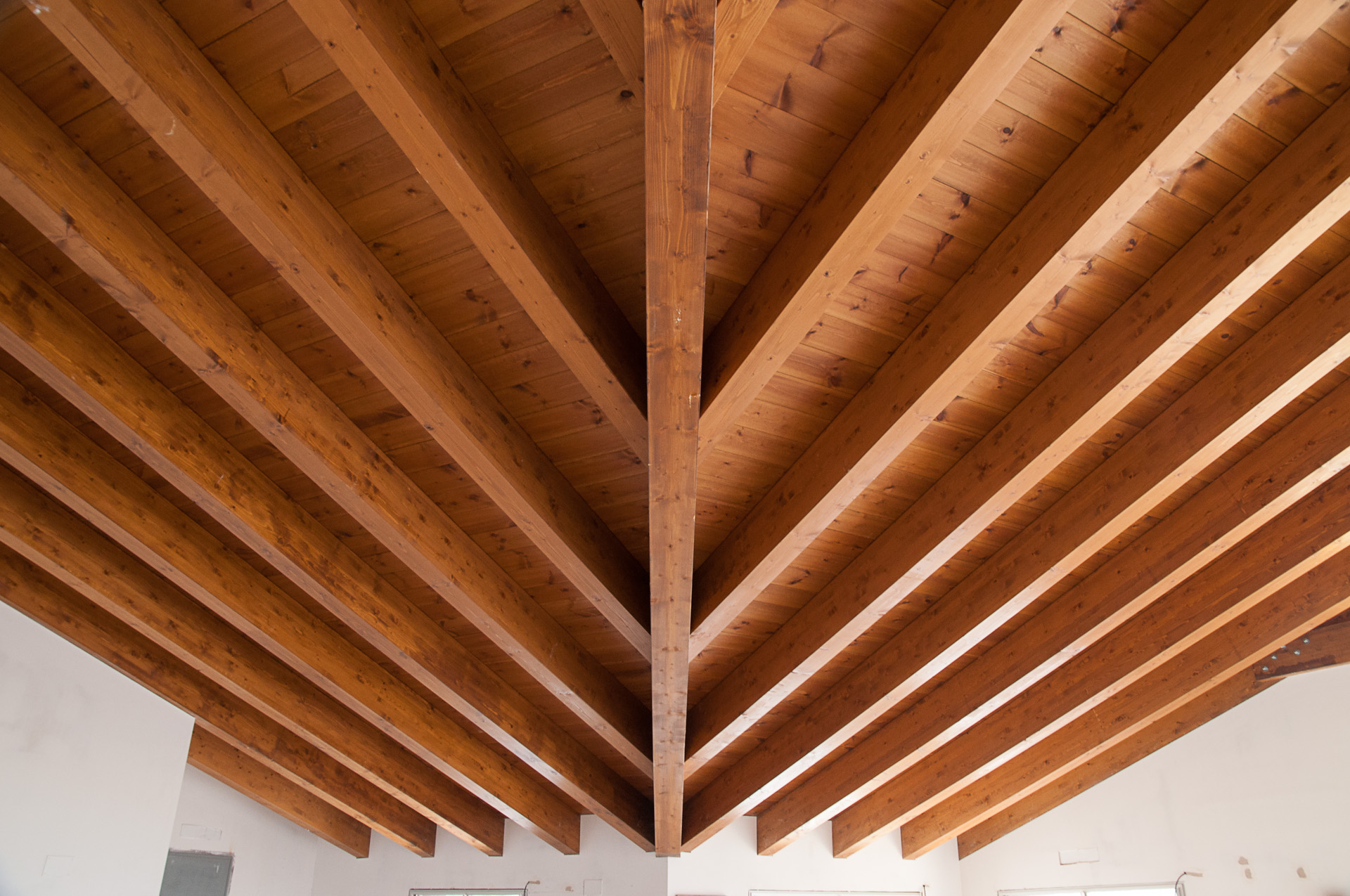 CONSTRUCCIÓ AMB FUSTA